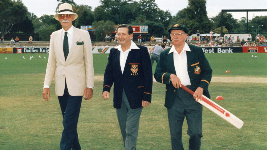 Les Favell Photos - Get Favell's Latest Images | ESPNcricinfo.com